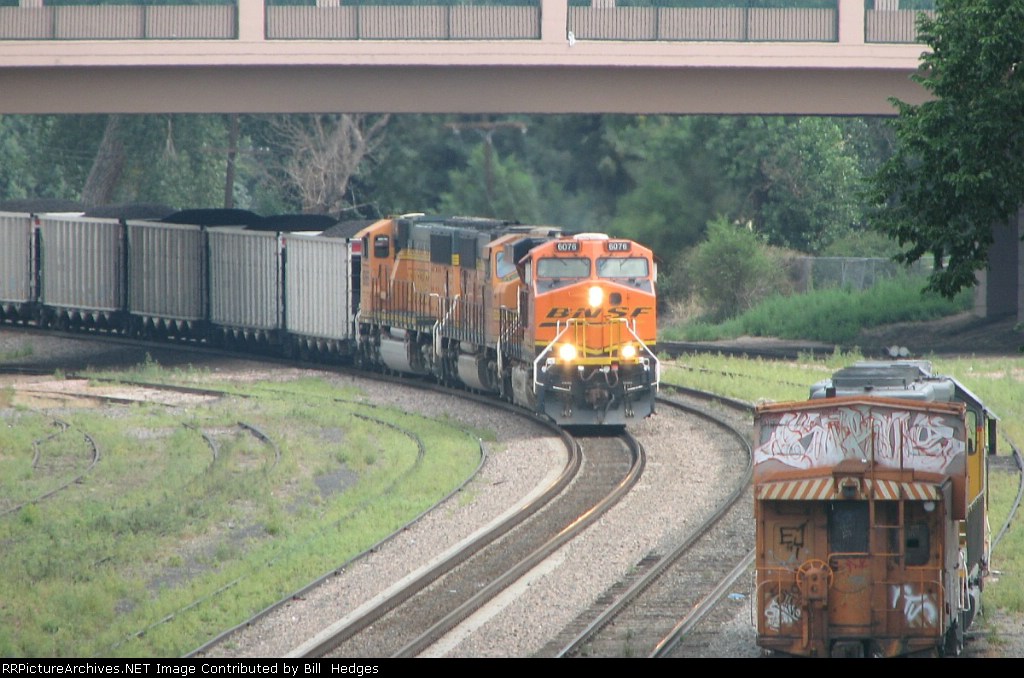 BNSF 6076
